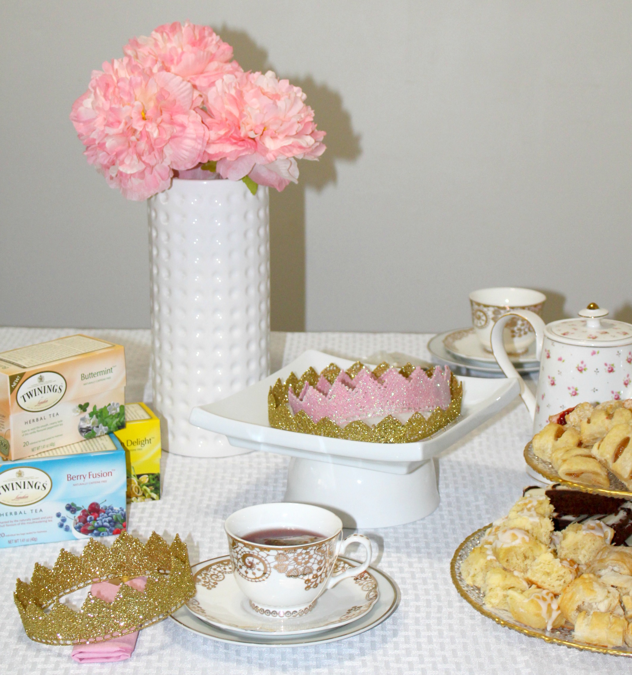 A Royal Tea Party to Celebrate the New Royal Baby!