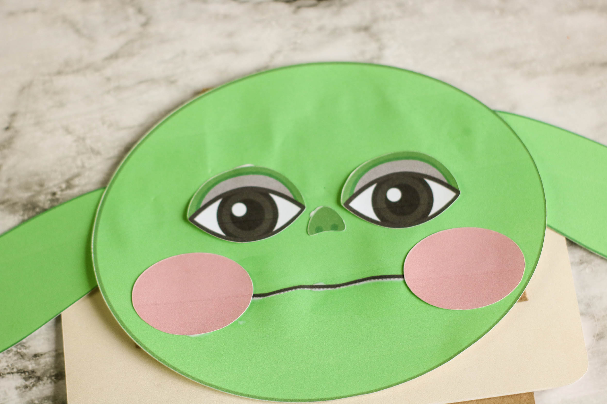 Baby Yoda Paper Bag Puppet - Easy Star Wars Craft for Kids