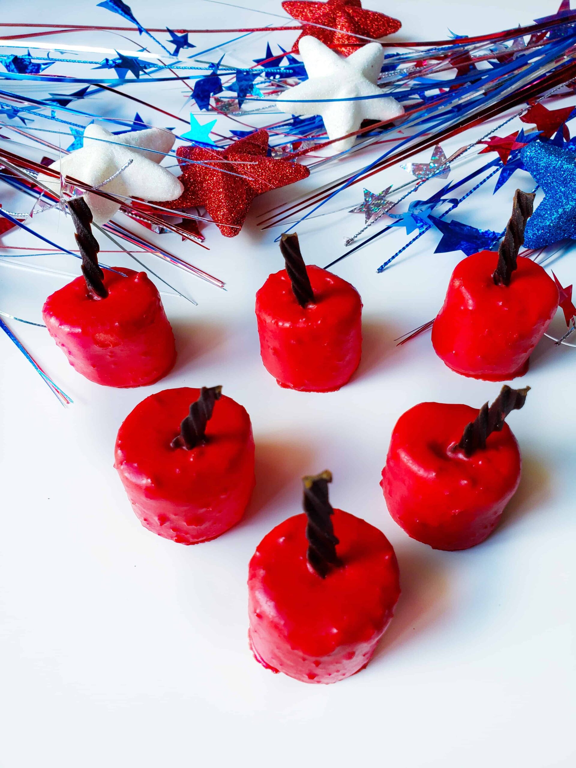 Sweet Patriotic TNT Marshmallow Firecrackers Recipe
