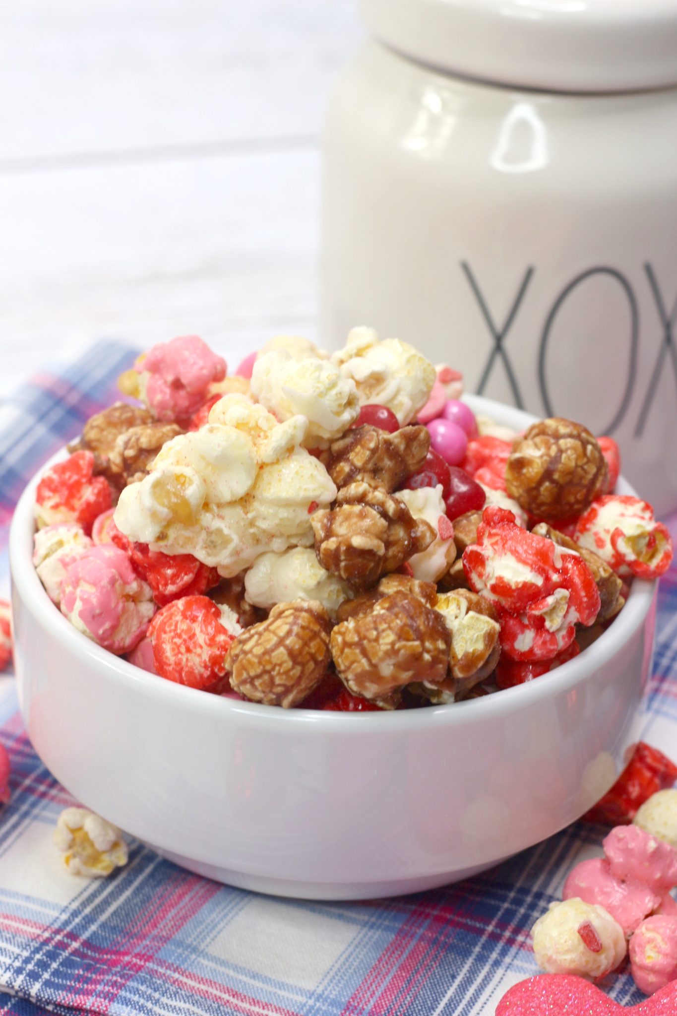 Cupid Popcorn Party Mix Recipe