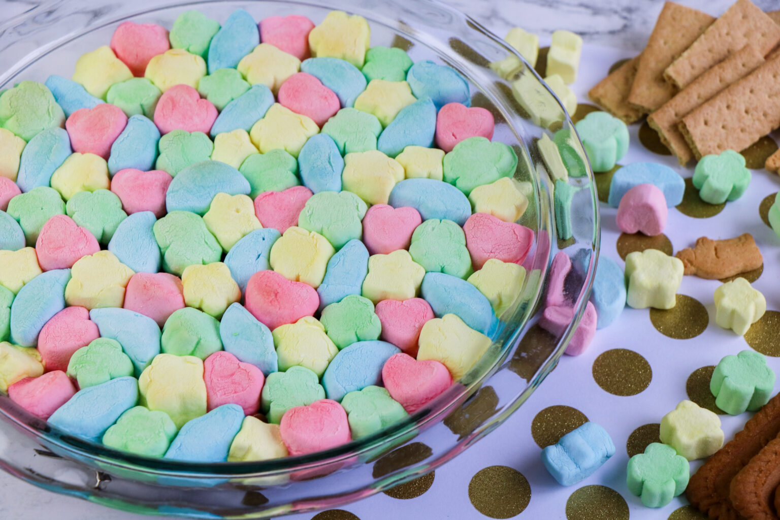Lucky Charms S’mores Dip Recipe - The Mommyhood Life