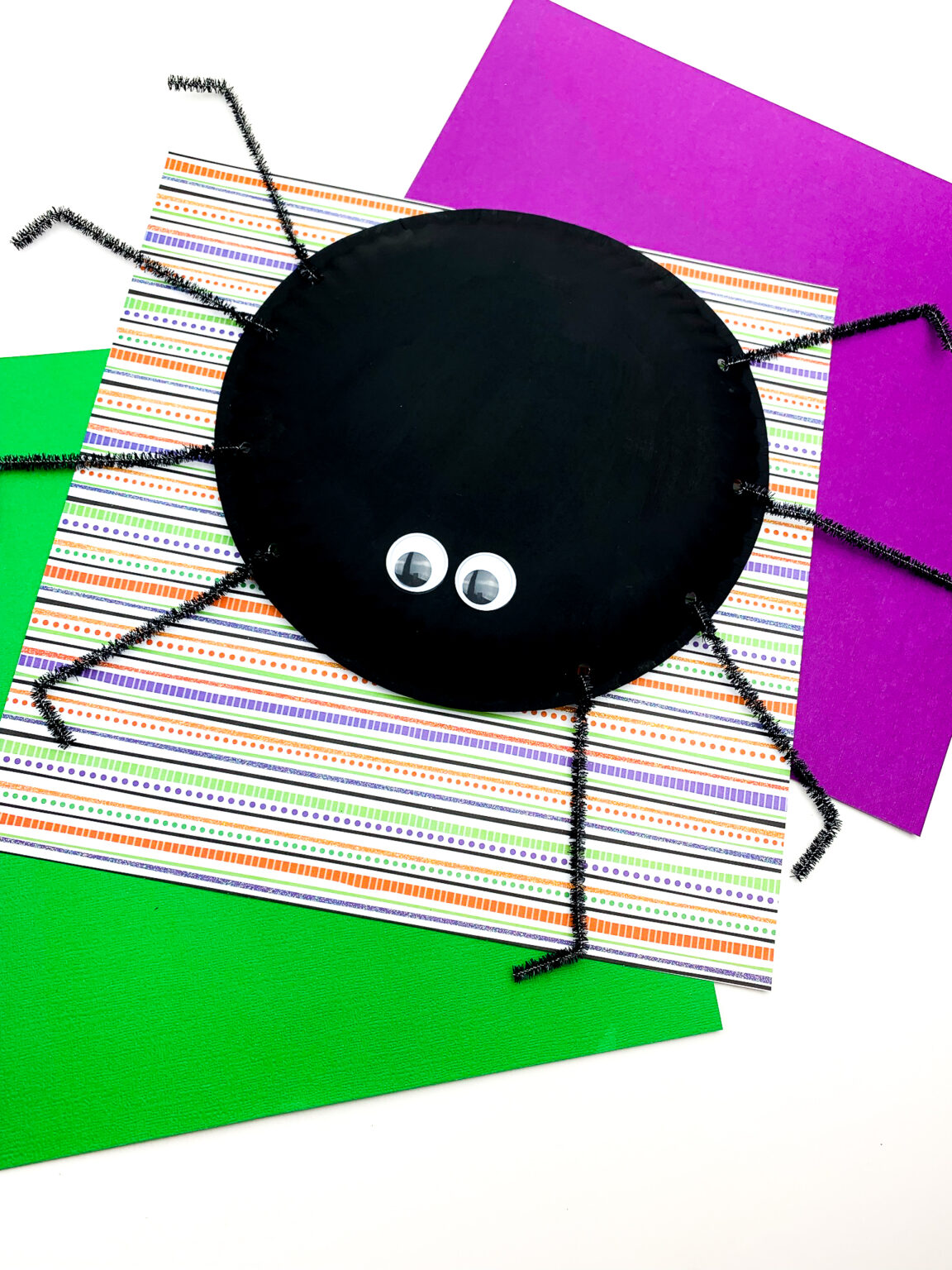 Spider Paper Plate Craft for Kids - The Mommyhood Life